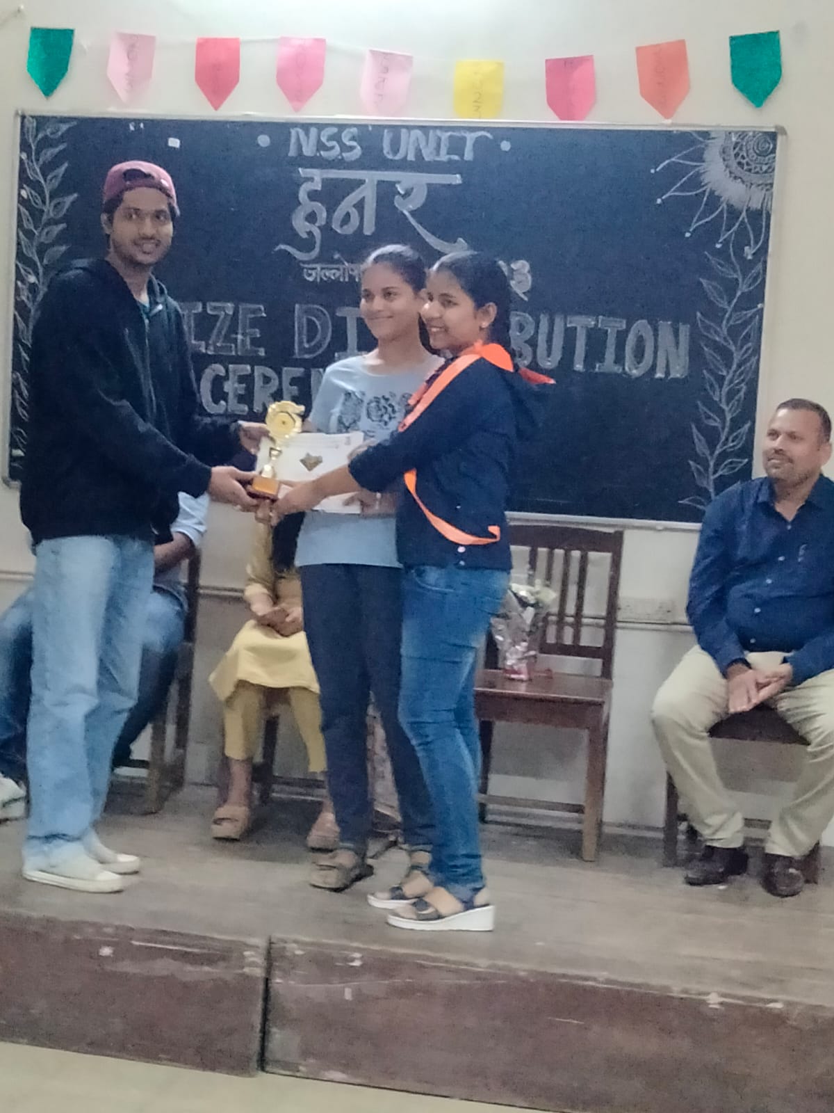 English Medium School (Secondary Section) students shine in Hunar Festival – PTVEM Secondary School